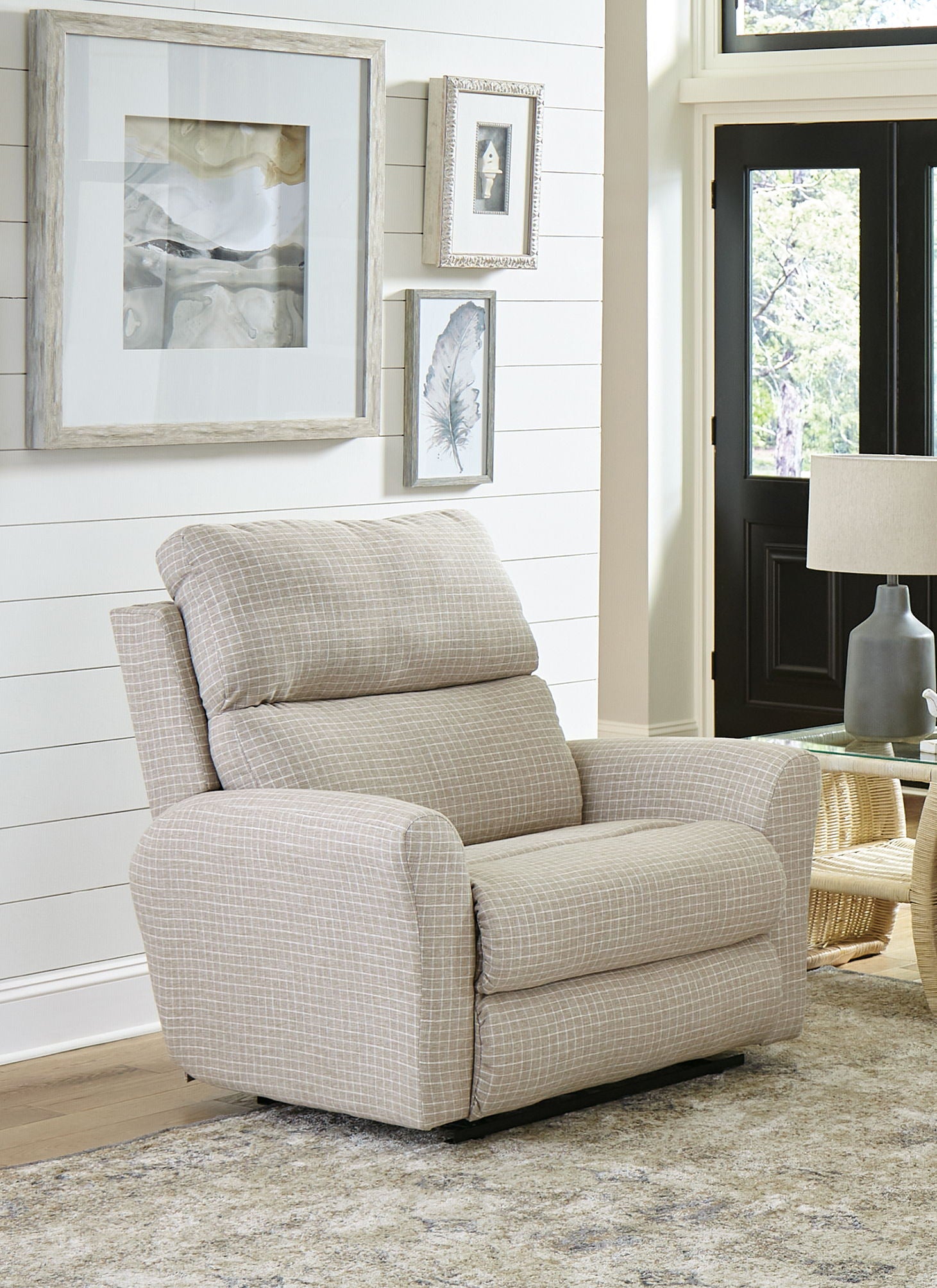 Wide recliner store