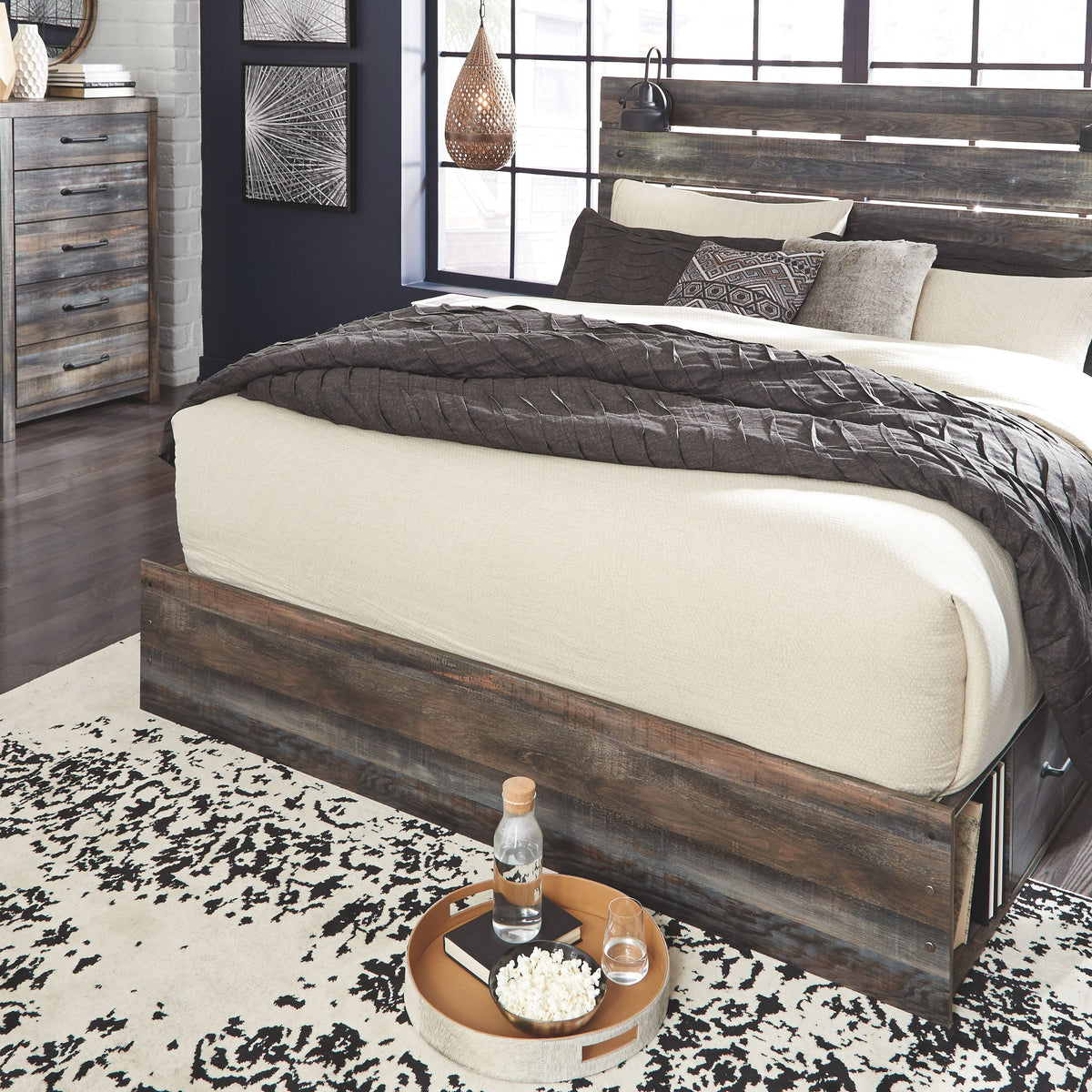 Drystan - Panel Bedroom Set – Neill’s Home Store